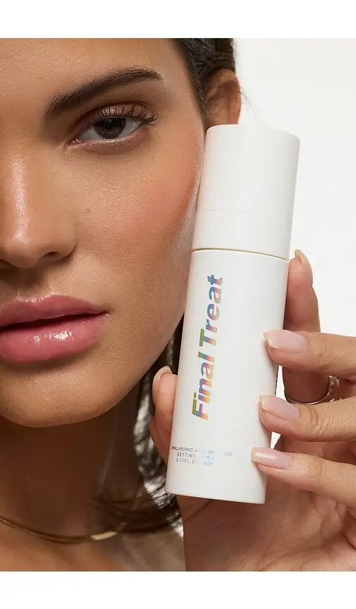 TYS BEAUTY Final Treat Hyaluronic Acid Setting Spray