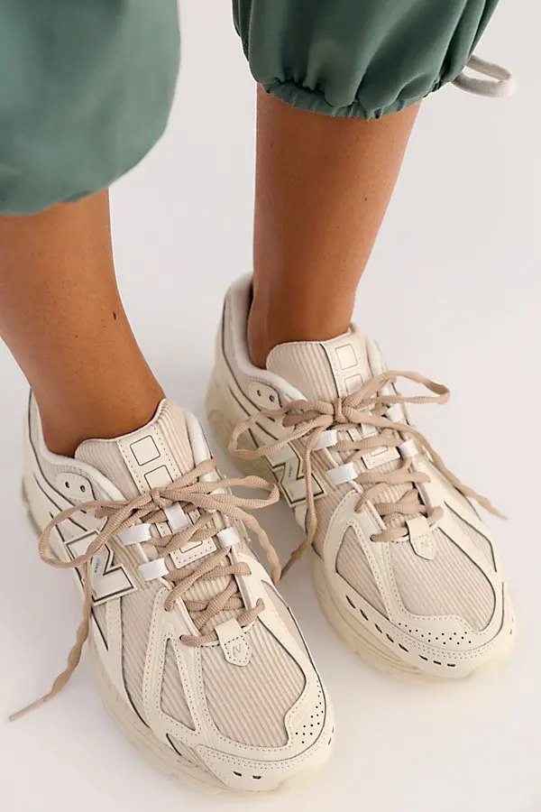 NEW BALANCE 1906r Lace-up Sneakers - Linen/sea Salt