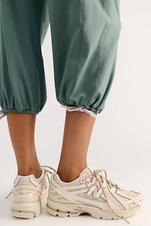 NEW BALANCE 1906r Lace-up Sneakers - Linen/sea Salt