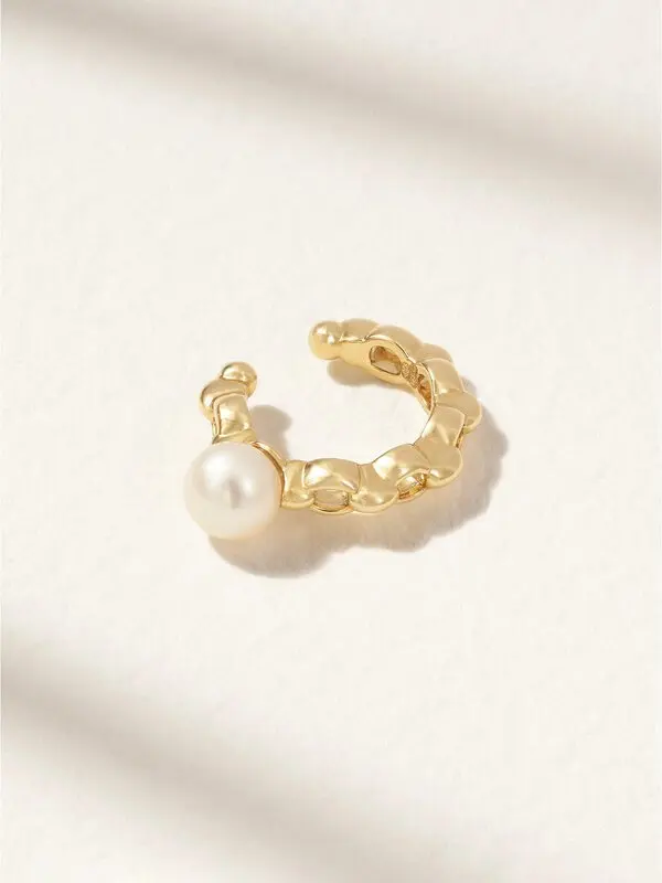 Mizuki Sea Of Beauty 14-karat Pearl Ear Cuff - Gold