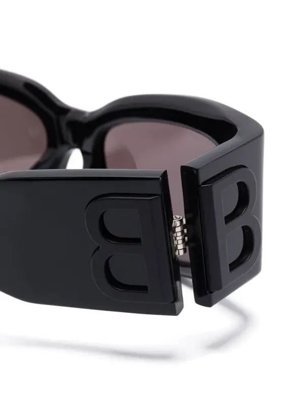 Balenciaga Bossy Cat Sunglasses - Black