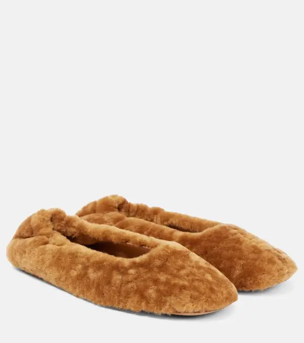 Dries Van Noten Shearling Ballet Flats - Neutrals