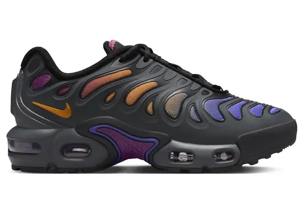 Nike Air Max Plus Drift Sneakers