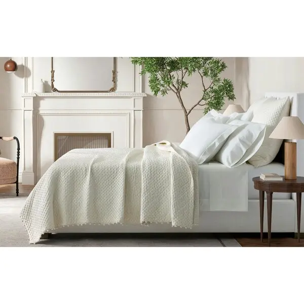 MATOUK Margaret Silk Quilt, Full/queen - Abalone