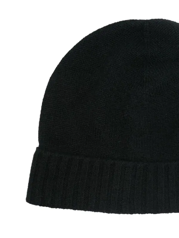 Le Kasha Fine-knit Beanie - Black