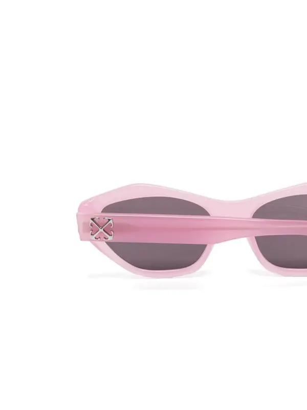 Off-White Kent Cat-eye Sunglasses - Pink