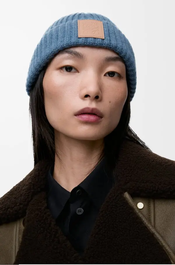 Loewe Beanie In Cashmere - Denim Blue