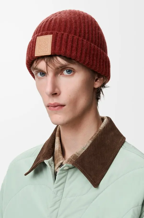 Loewe Beanie In Cashmere - Mahogany