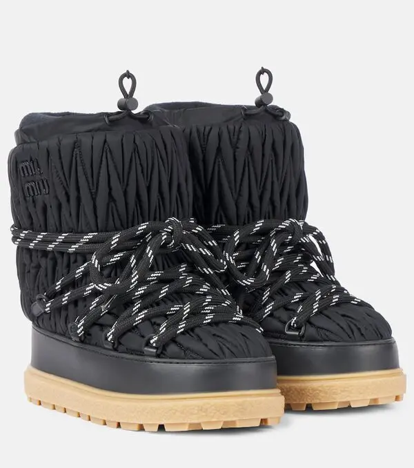 Miu Miu Logo Matelasse Snow Boots