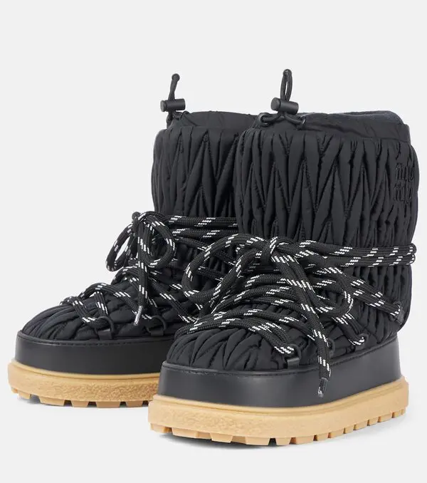 Miu Miu Logo Matelasse Snow Boots