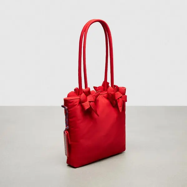 COACHTOPIA Loop Small Tote With Heart Appliqu