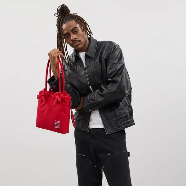COACHTOPIA Loop Small Tote With Heart Appliqu