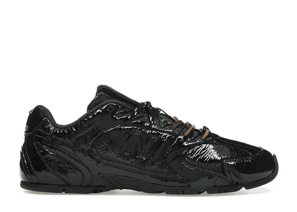 NEW BALANCE 530 Sl Miu Miu Patent - Black
