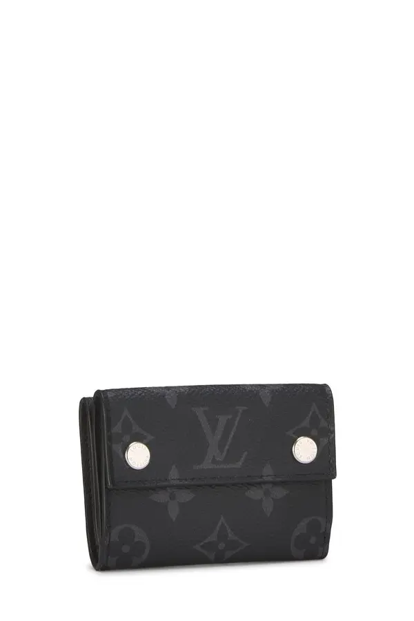 LOUIS VUITTON Monogram Eclipse Discovery Compact Wallet