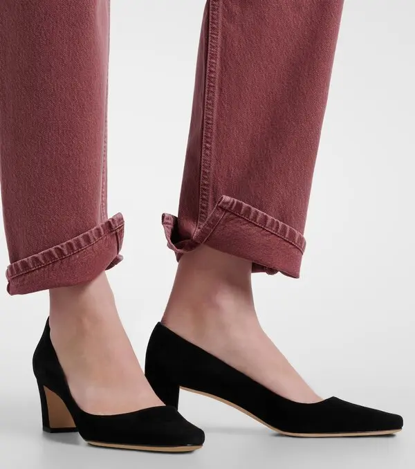 Manolo Blahnik Okkatopla 50 Suede Pumps - Black