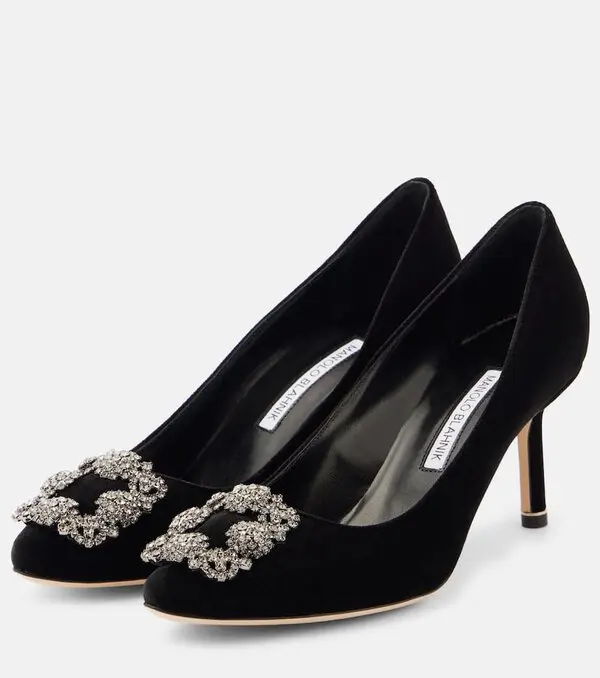 Manolo Blahnik Hangisi 70 Embellished Velvet Pumps - Black