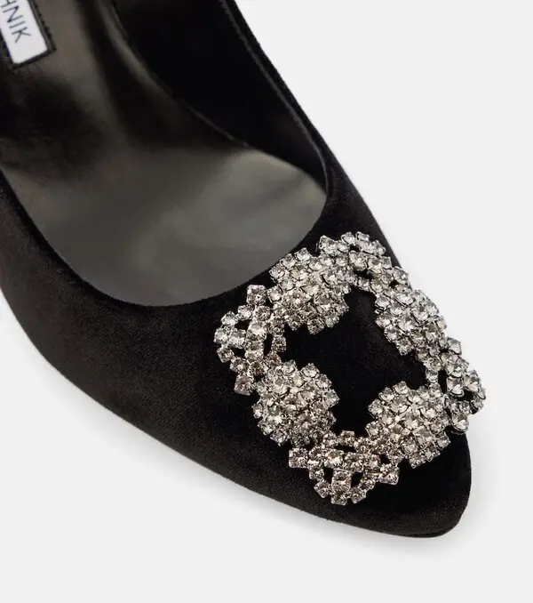 Manolo Blahnik Hangisi 70 Embellished Velvet Pumps - Black