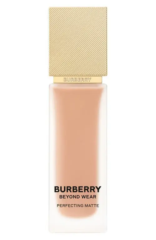 Burberry Beyond Wear Perfecting Matte Foundation - 80 Medium Cool