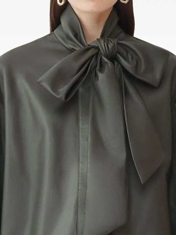 Fabiana Filippi Bow-detailed Lambskin Shirt