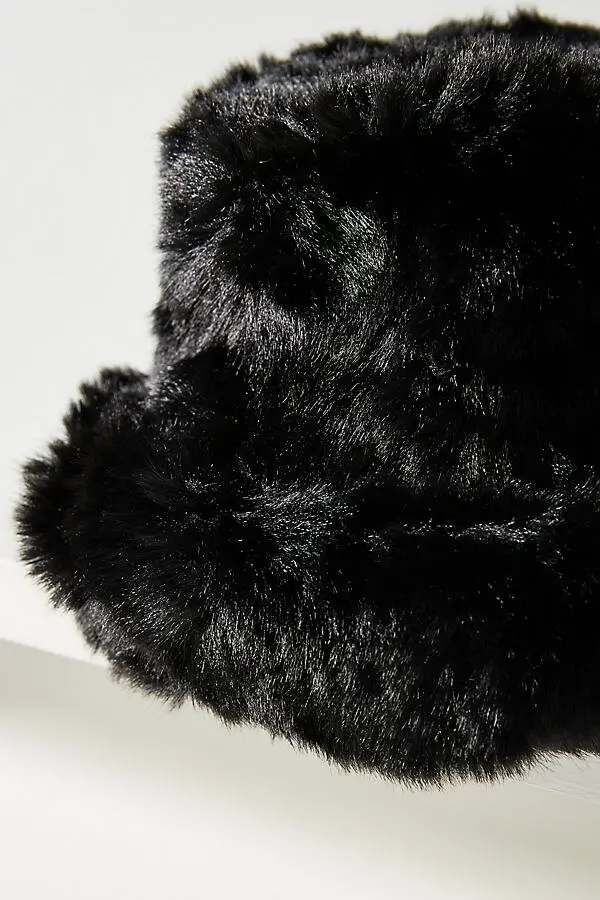 Ugg Faux-Fur Bucket Hat In Black - 30% Off | Editorialist display picture 3