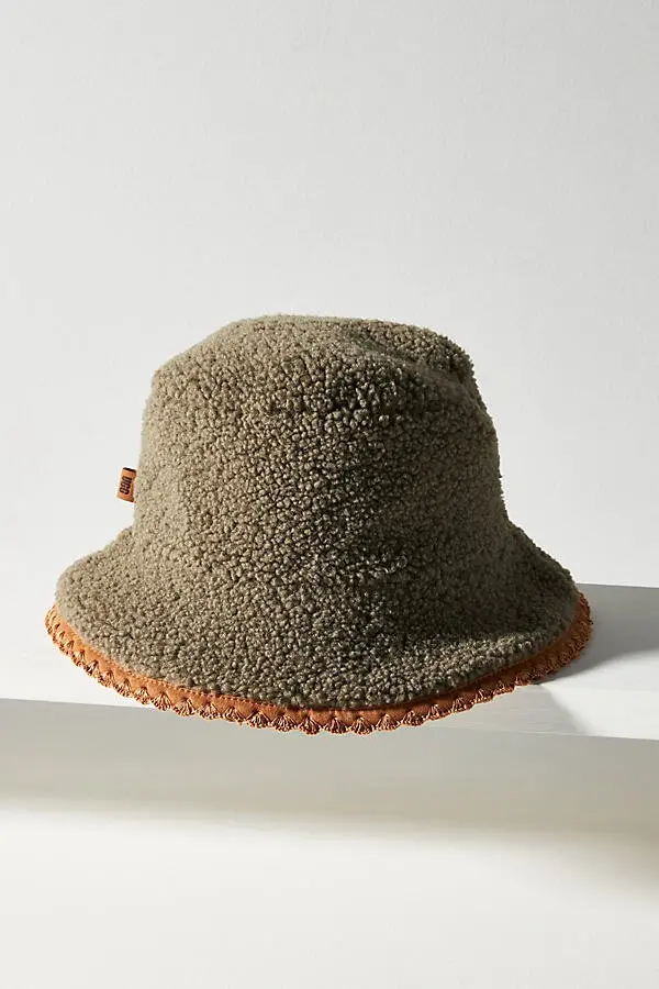 Ugg Sherpa Scallop Bucket Hat - Green | Editorialist display picture 2