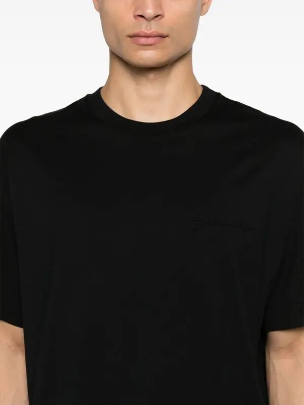 Givenchy Logo-embossed T-shirt - Black