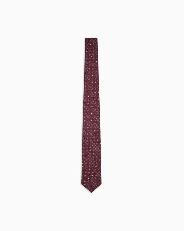 Giorgio Armani Silk Neck Tie With Geometric Jacquard Motif - Red