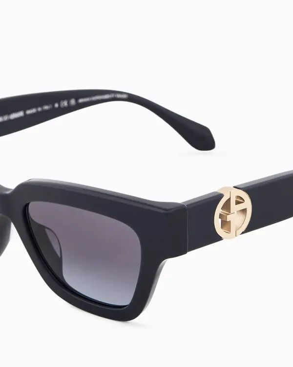 Giorgio Armani Cat-eye Sunglasses - Blue