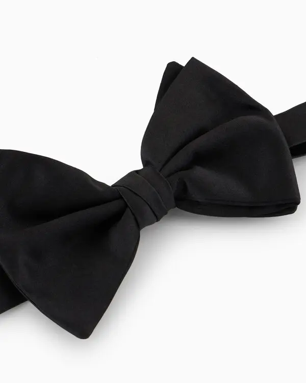 Giorgio Armani Pure Silk Knotted Bow Tie - Black