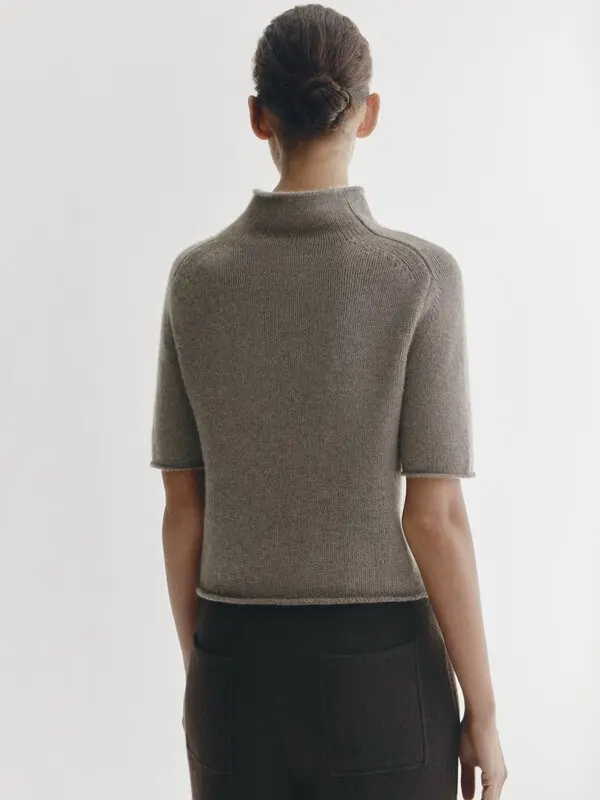 LISA YANG The Fride Cashmere Sweater - Truffle