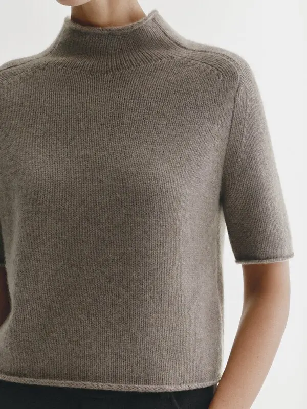 LISA YANG The Fride Cashmere Sweater - Truffle