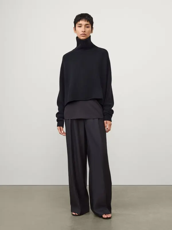 LISA YANG Cathie Cashmere Sweater - Black