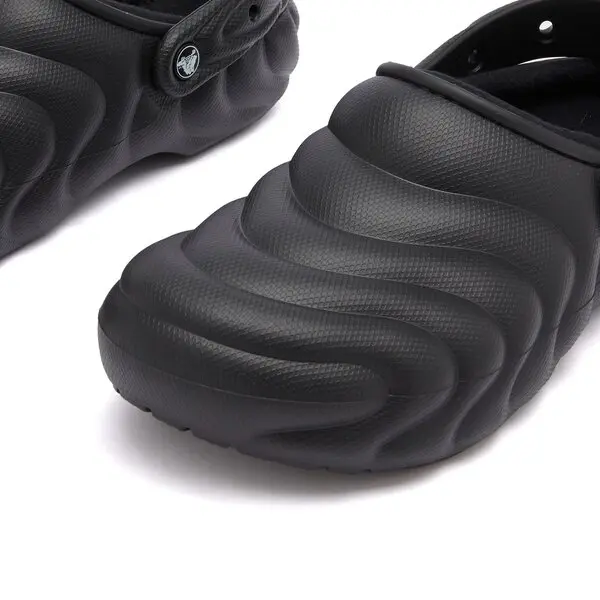 CROCS Classic Overpuff Clog