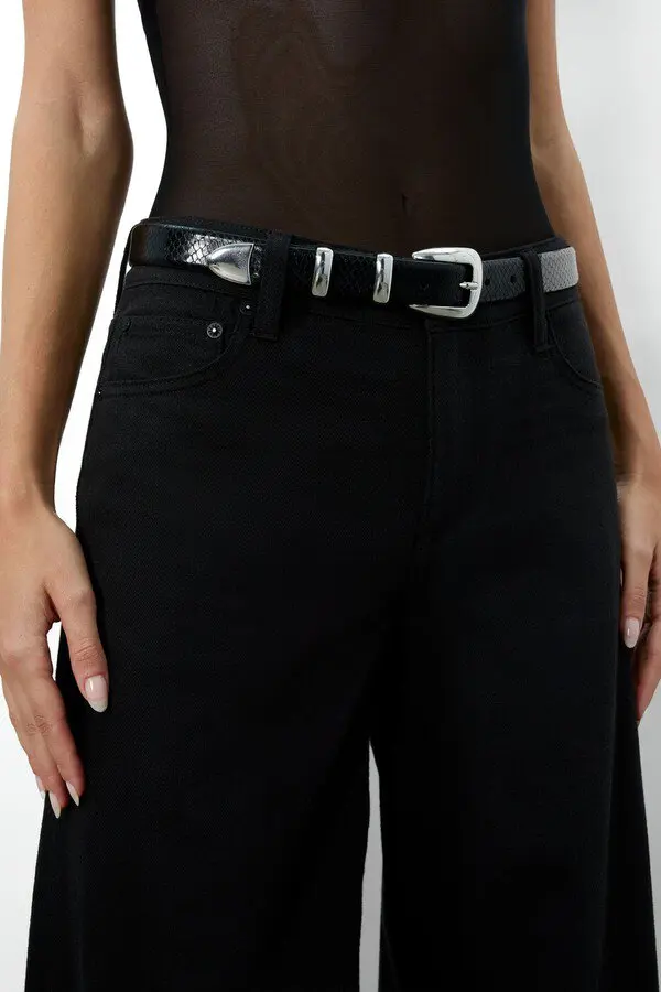 Alice + Olivia Hayden Leather Belt - Silver