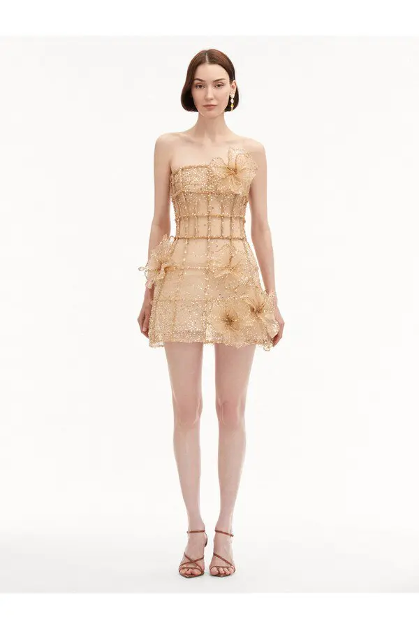 Oscar De La Renta Crystal Grid Orchid Cocktail Dress - Gold | Editorialist