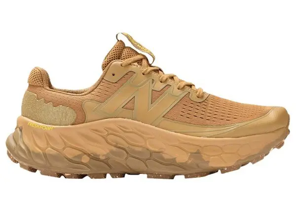 NEW BALANCE Trail More V3 Fresh Foam Tokyo Design Studio - Brown