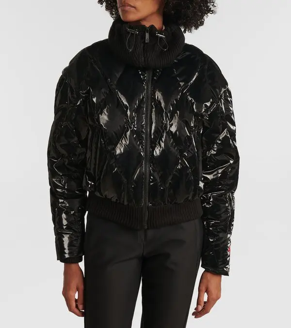 Perfect Moment Carving Quilted Down Ski Jacket - Black