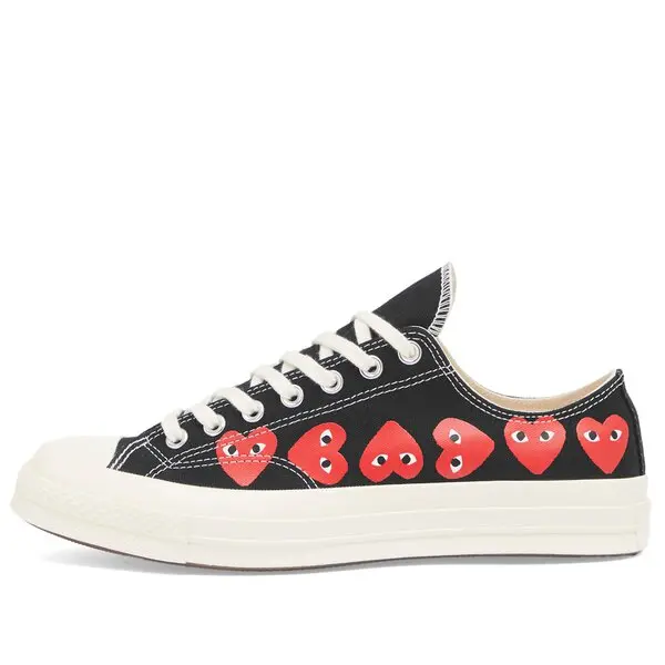 Play Comme Des Garcon X Converse Multi Heart Low Sneakers - Black