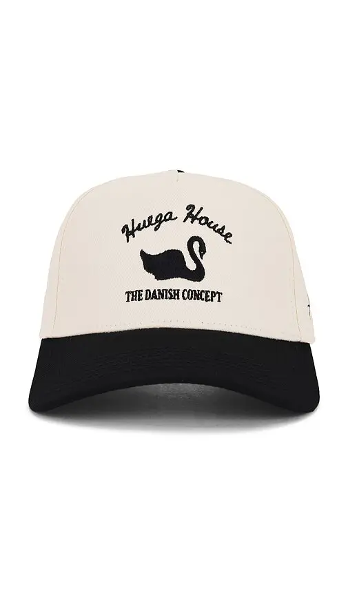 HUEGA HOUSE Vintage Swan Cap - Black & Natural