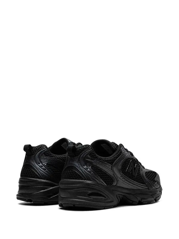NEW BALANCE 530 Sneakers - Black