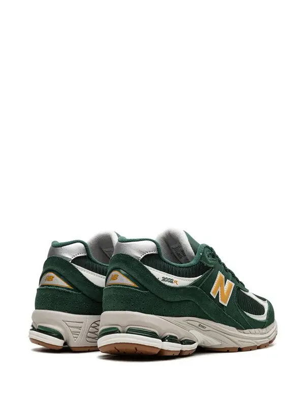 NEW BALANCE 2002r Exclusive Sneakers - Green
