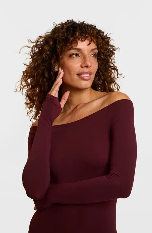 Commando Off-the-shoulder Ballet Bodysuit - Raisin