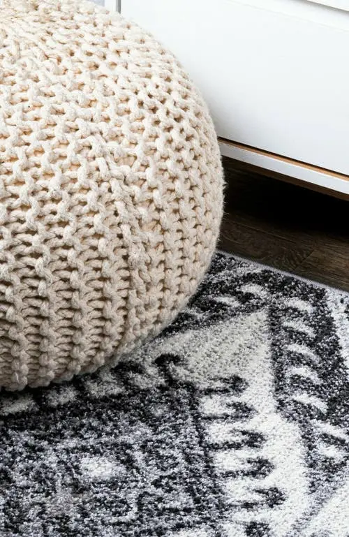 JONATHAN Y Sura Modern Kilim Geometric Area Rug