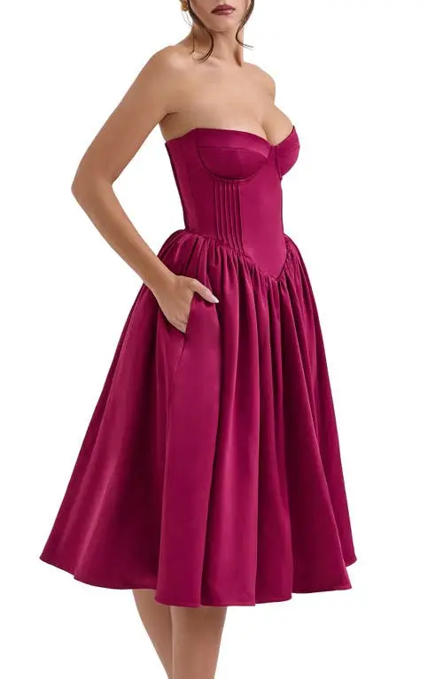 velvet dress Abilene Navy Velvet High-Neck Split Maxi Dress – Club L London
