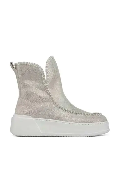 J/SLIDES NYC Jaja High-top Sneakers - Metallic Light Gold