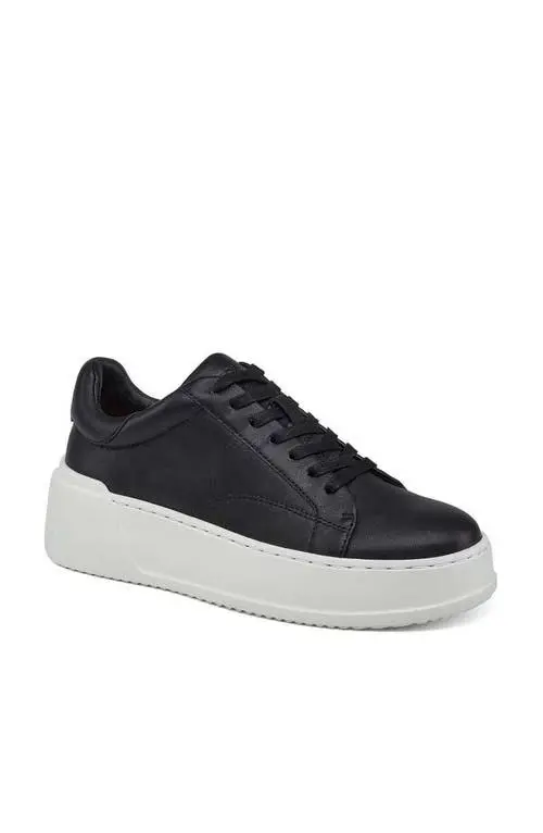 J/SLIDES NYC Jo Leather Sneakers
