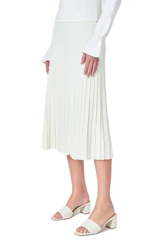 Endless Rose Pleated Knit Skirt