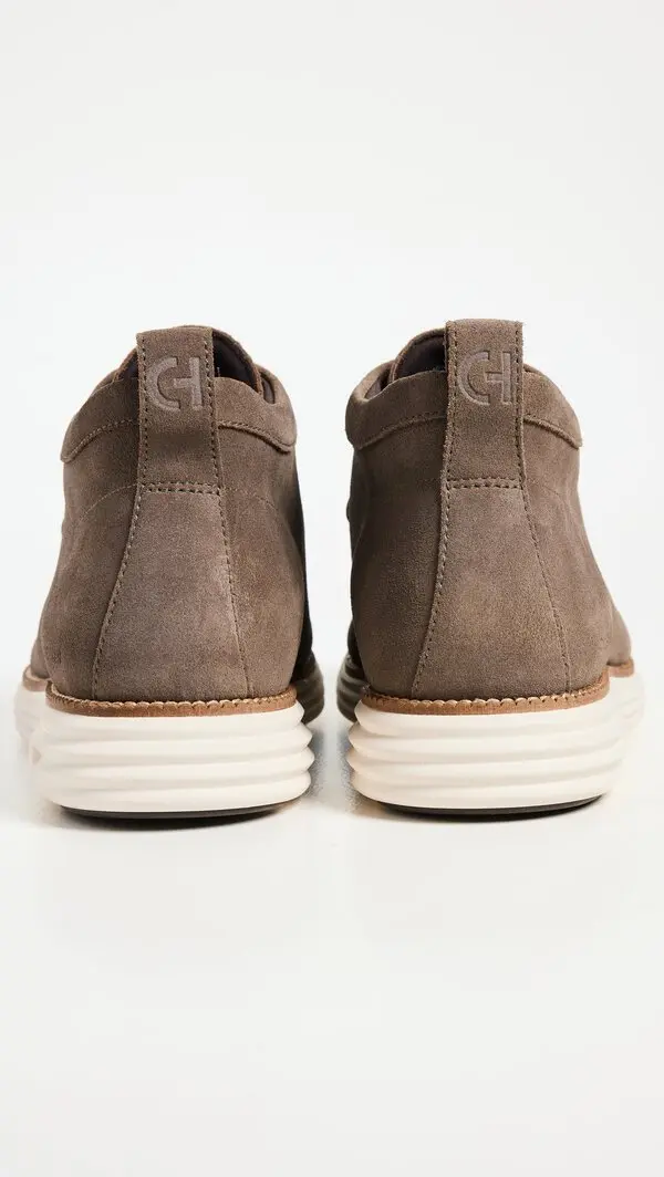 Cole Haan Originalgrand Moc Toe Chukka Boots In Wren Brown  display picture 3