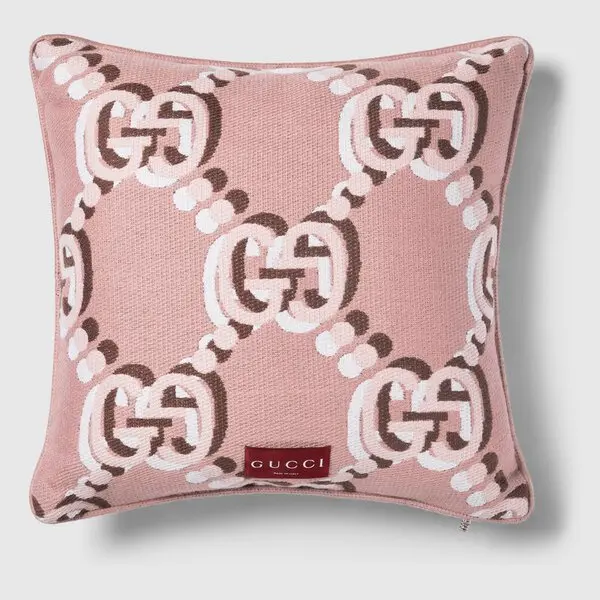 GUCCI GGジャガードクッション ピンク Gucci Wool Cushion With Gg Shadow - Pink | Editorialist