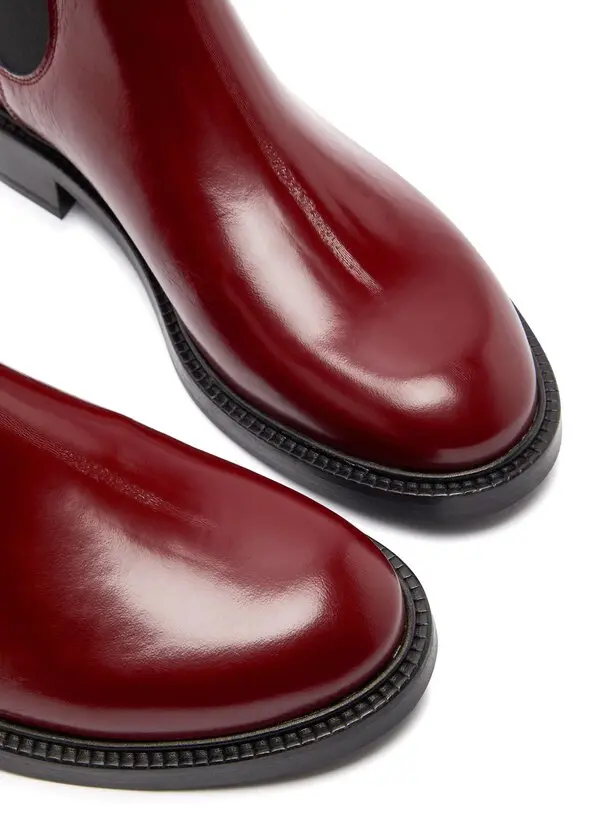 ALOHAS Lanz Leather Chelsea Boots